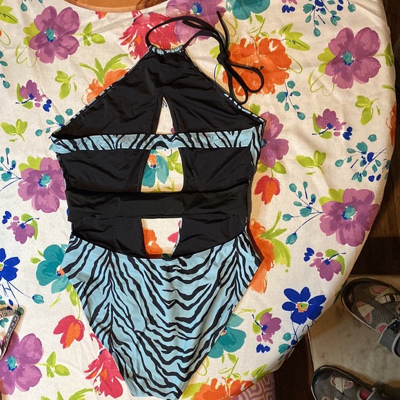 Icon Swim | Swim | New Iconswim One Piece | Poshmark